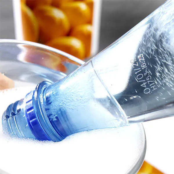 Plastic bottle coding - Printing on PET | Domino North America