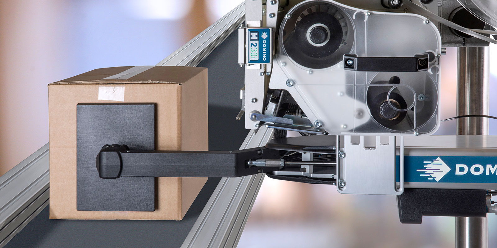 Domino Launches First i-Tech Print and Apply Labeler | Domino North America