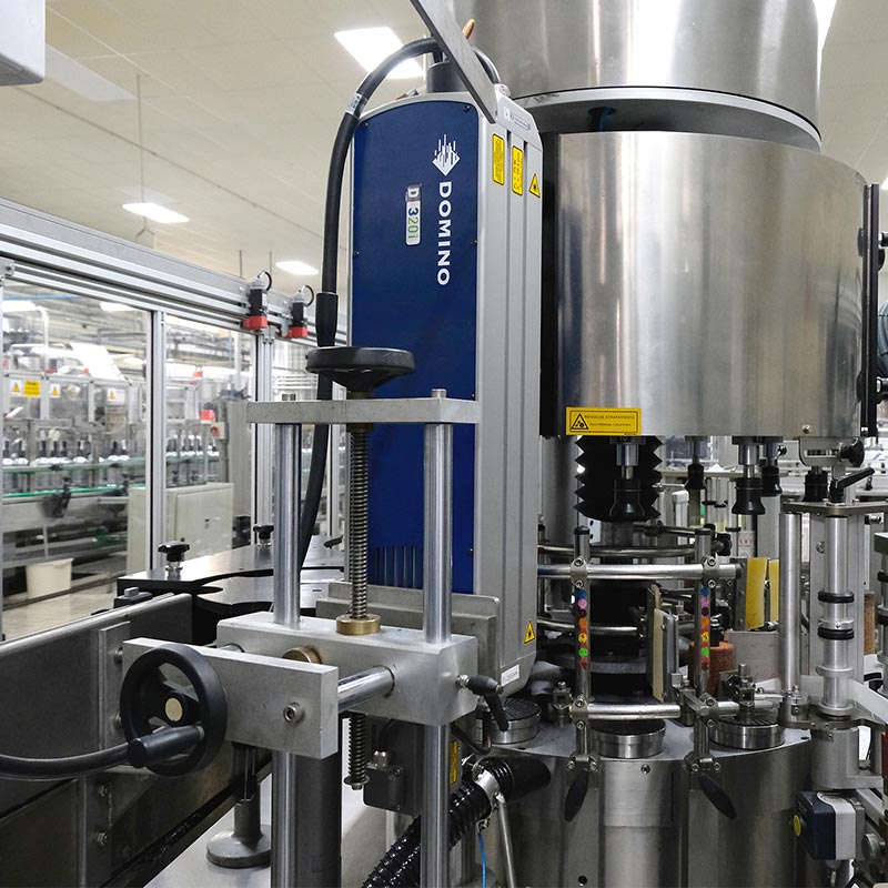 Caballero success using the D320i for wine bottlecoding | Domino Printech